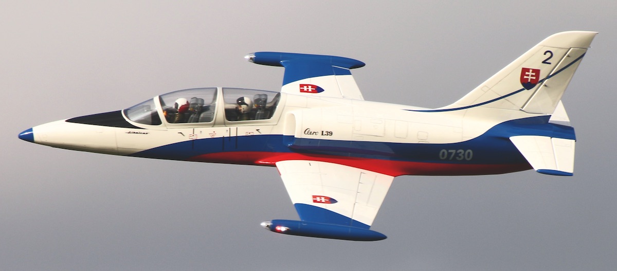 L-39 Albatros von Black Horse - MFI Magazin