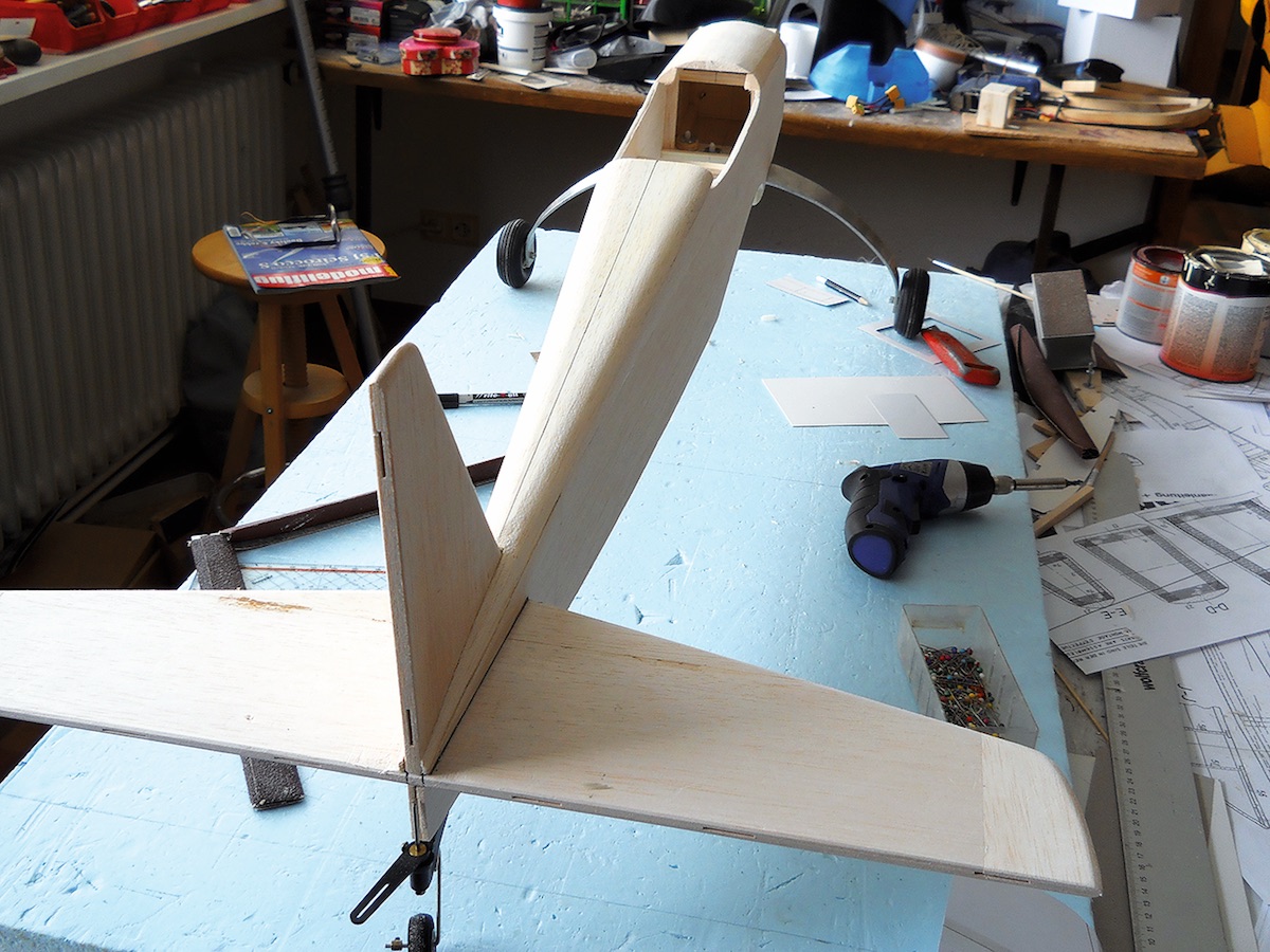 CHARLY – Retro-Modell als Eigenbau - MFI Magazin