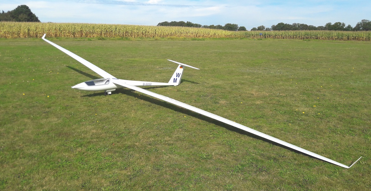 Die ASW 22BL/RACE von Jiri Baudis und Luftsporttechnik Schambeck - MFI ...
